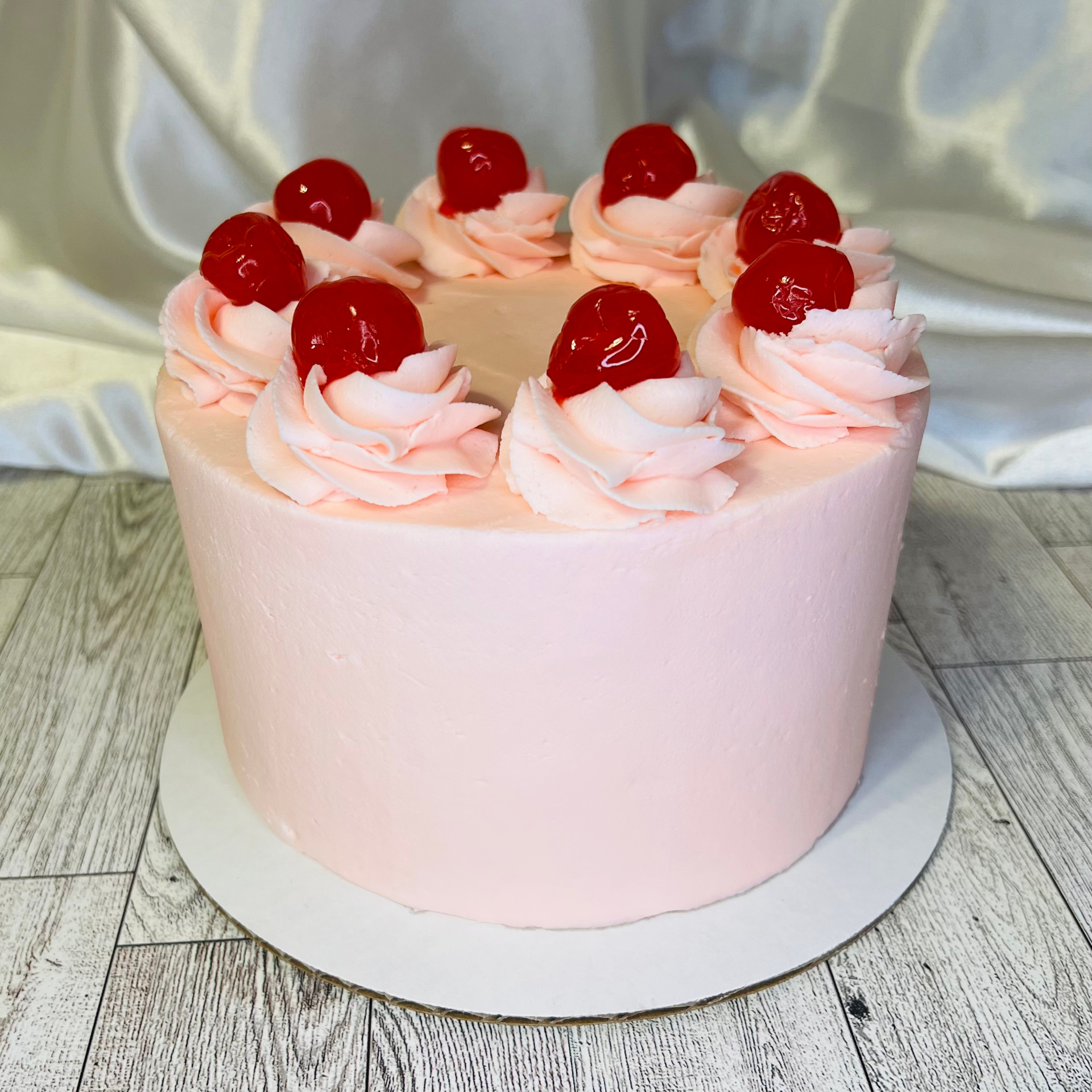 Cakes - Sabrina's Sweets and Bakery - Port Huron, MI